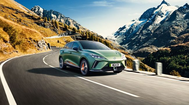 MG4 EV XPOWER：電動熱血掀背車的新選擇 - 試車頻道 TCar